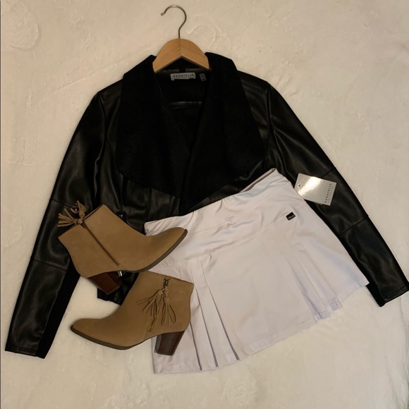 Vionic | Shoes | Suede Ankle Boots Bought At Dillards Size 8 | Poshmark